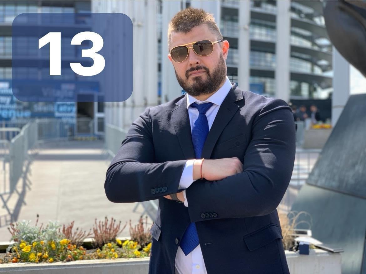 Бареков внася в петък сигнал в МВР Враца за купуване на гласове и за ...